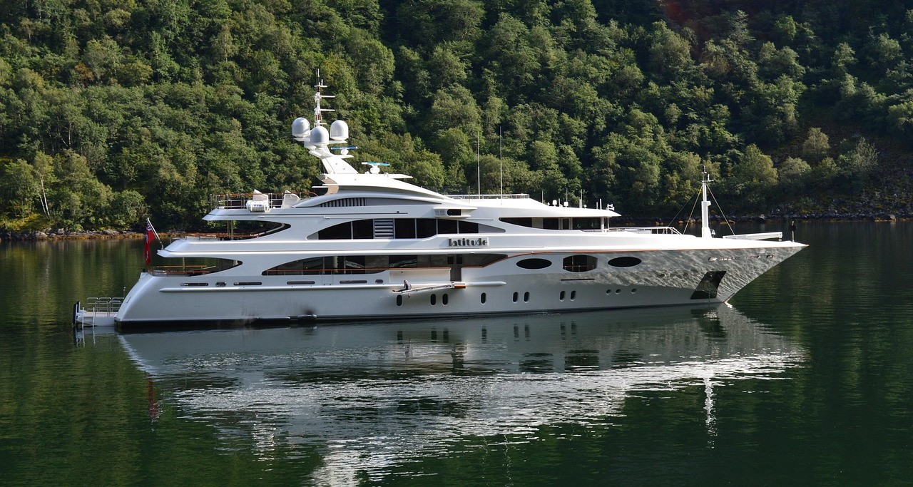 60+ Unique Yacht Names | Clever & Luxury Boat Names